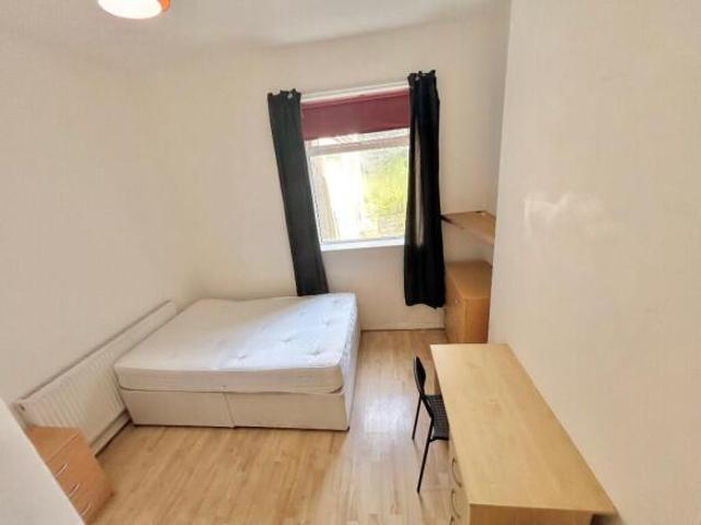 2 bedroom apartment for rent in Woodville Road, Cardiff City, CF24