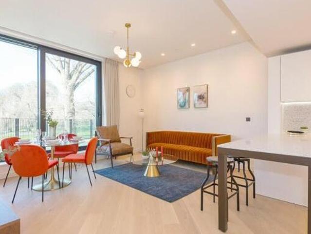 2 Bedroom Apartment For Rent In Wood Crescent, White City