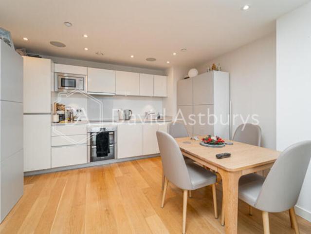 2 bedroom apartment for rent in Woodberry Grove, Manor House, London, N4
