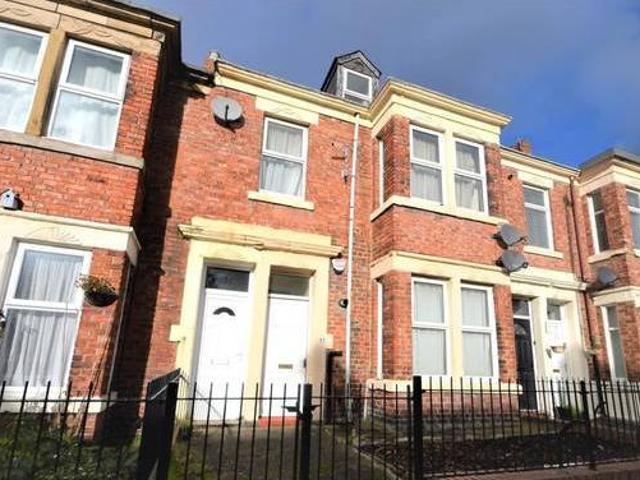 2 bedroom apartment for rent in Woodbine Street Gateshead NE8