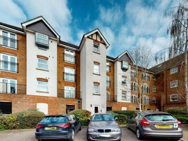 2 Bedroom Apartment For Rent In Woodfield Lodge Woodfield Road