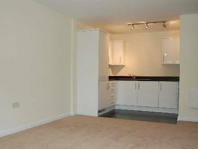 2 bedroom apartment for rent in Woodford Way Witney OX28
