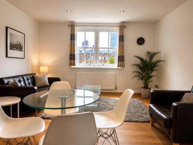 2 bedroom apartment for rent in Woodseer Street, London, E1