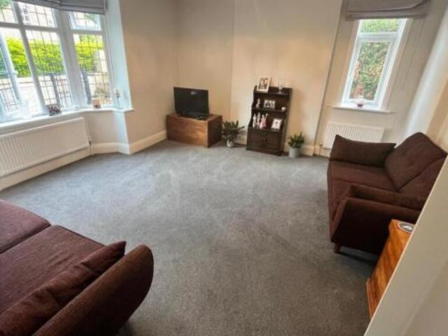 2 bedroom apartment for rent in Woodside Walk, Harrogate, HG1