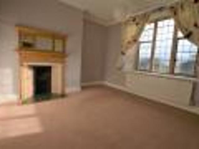 2 bedroom apartment for rent in Woolston Close, Northampton, NN3