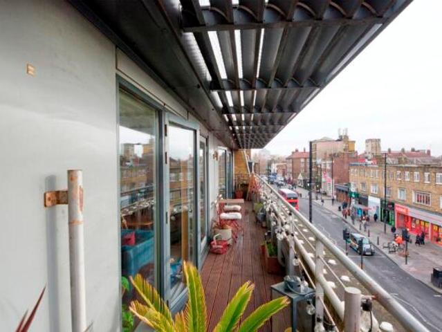 2 bedroom apartment for rent in Wolverley Street, London, E2