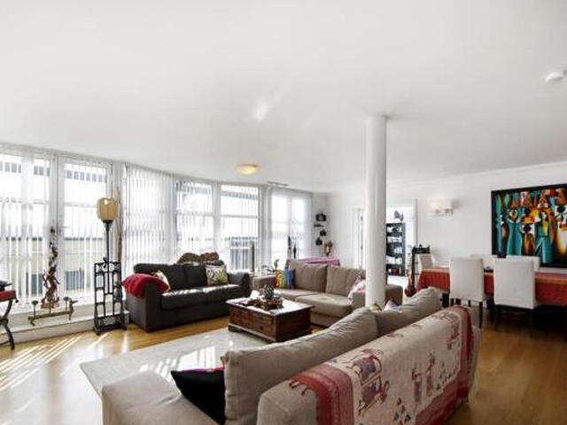 2 Bedroom Apartment For Rent In Worple Road, Wimbledon