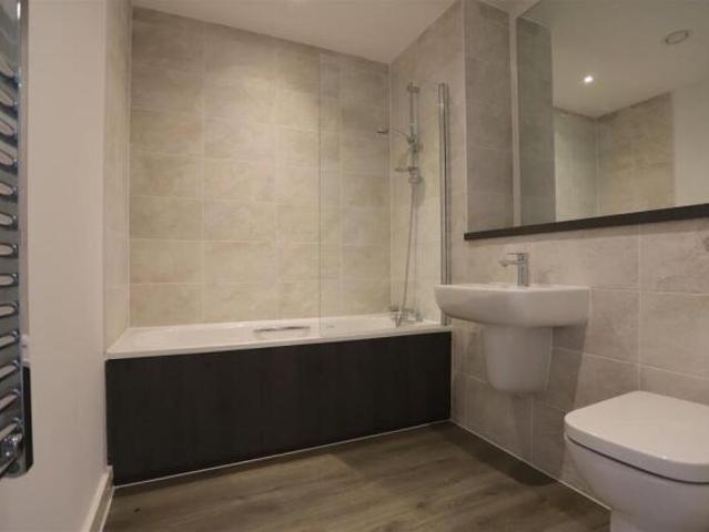 2 bedroom apartment for rent in Worrall Street, Salford, M5