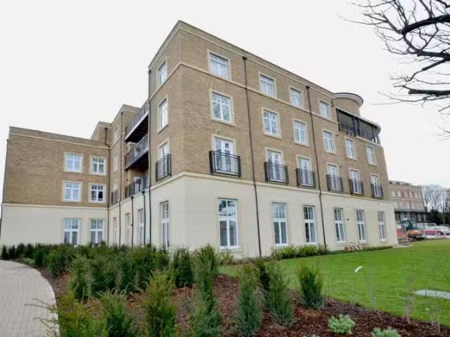 2 bedroom apartment for rent in Wrights Court, 6 Jefferson Pla.