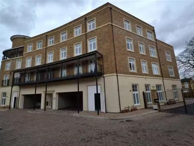 2 bedroom apartment for rent in Wrights Court, 6 Jefferson Pla.