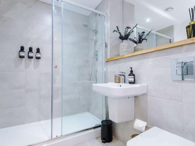 2 bedroom apartment for rent in York Road, Leeds, West Yorkshire, LS9