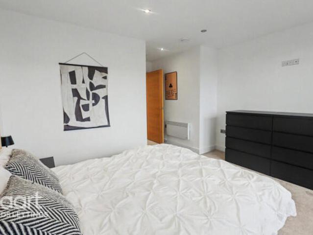 2 bedroom apartment for rent in York Road, Leeds, LS9
