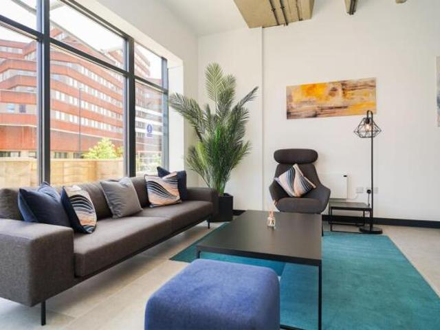 2 bedroom apartment for rent in Young Street, City Centre, S1