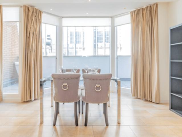 2 bedroom apartment for rent in Young Street, London, W8
