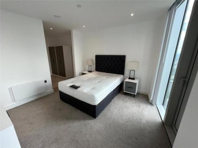 2 bedroom apartment for rent in 15 Silvercroft Street, Manchester, Justin, M15