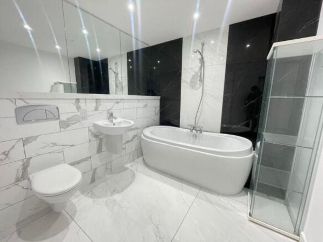 2 bedroom apartment for rent in 18 Leftbank, Spinningfields, Manchester, M3