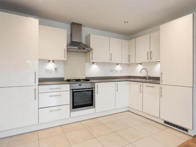 2 bedroom apartment for rent in 10 Swan Road, West Drayton, UB7