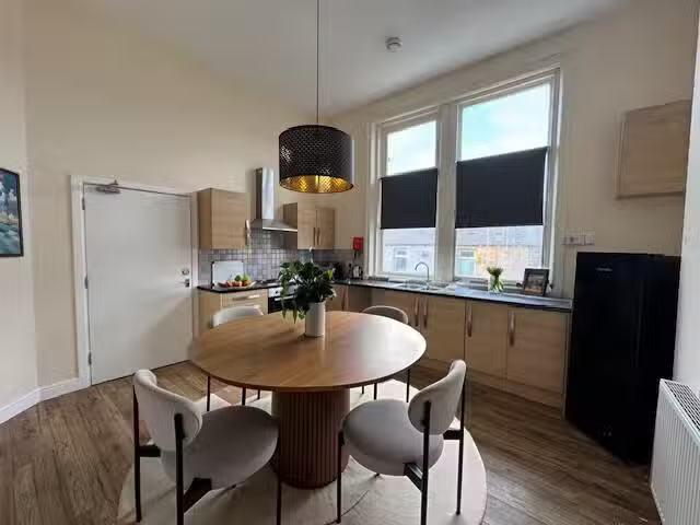 2 bedroom apartment for rent in 129 Colne Road, Burnley, Lanca.