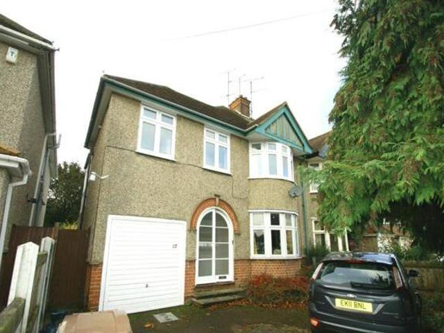 2 Bedroom Apartment For Rent In 12 Wood Street