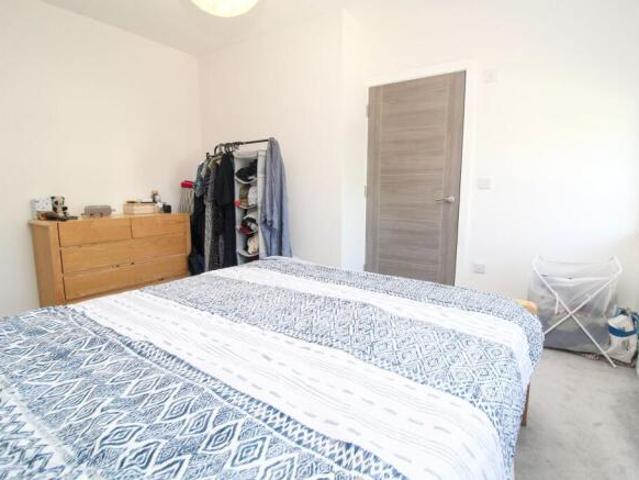 2 bedroom apartment for rent in 13 Durley Road South, Bournemouth, BH2