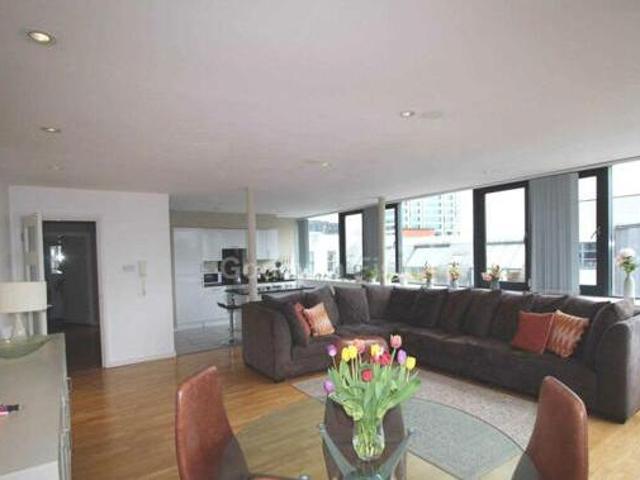2 Bedroom Apartment For Rent In 1 Aytoun Street