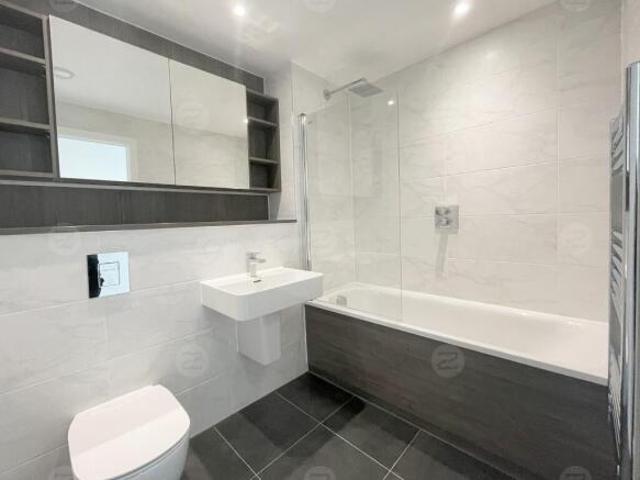 2 bedroom apartment for rent in 25th Floor, Corner Apartment, Blade Tower, Silvercroft Street, Manchester, Greater Manchester, M15