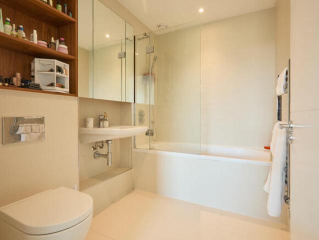 2 bedroom apartment for rent in 28 Handley Drive SE3