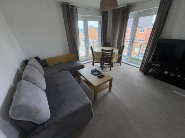 2 bedroom apartment for rent in 29 Akron Drive, WV10