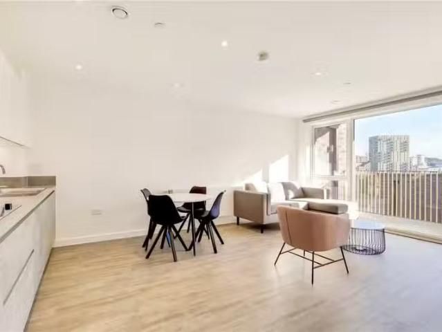 2 bedroom apartment for rent in 20 Fresh Wharf Road, Barking.