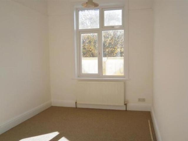 2 bedroom apartment for rent in 213a Stainbeck Road, Leeds, LS7