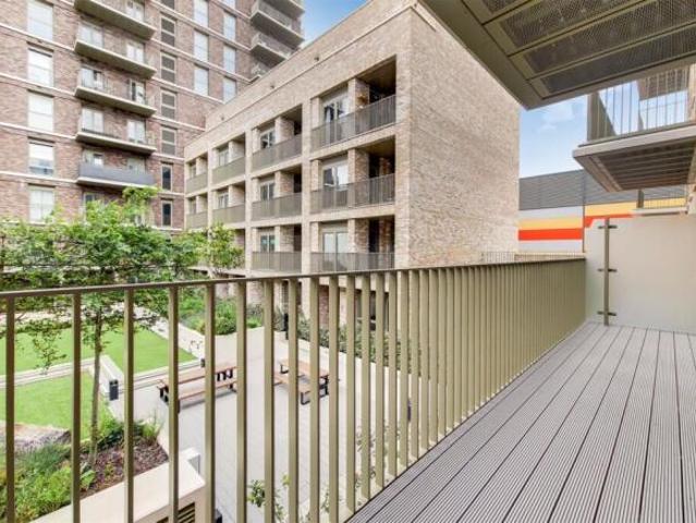 2 bedroom apartment for rent in 21 Atlantis Avenue, London, E16