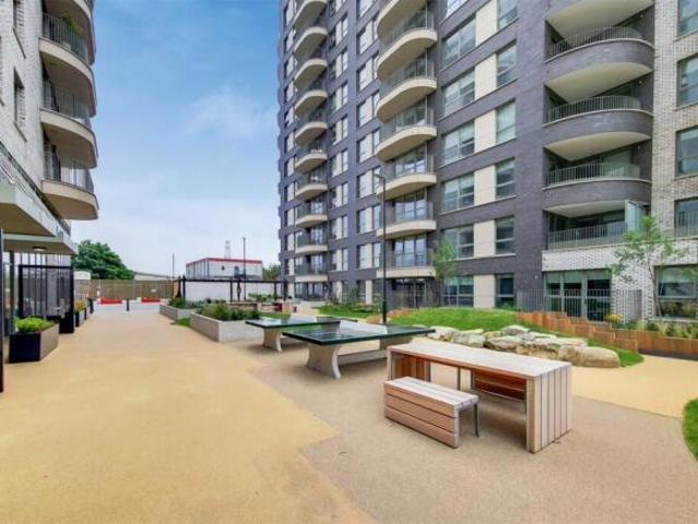 2 bedroom apartment for rent in 23 Green Street, London, NW10