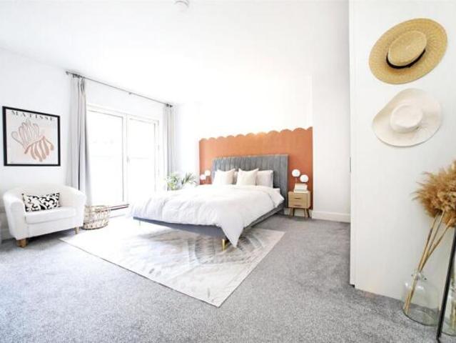 2 bedroom apartment for rent in 2 Artichoke Hill, London, E1W