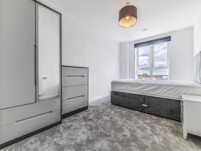 2 bedroom apartment for rent in 2 bed, 11th floor, The Halcyon, Barking, IG11