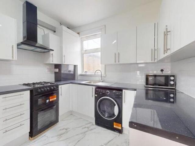 2 bedroom apartment for rent in 2 Bedroom Flat To Let In Tooting, SW17