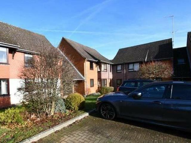 2 bedroom apartment for rent in 2 bedroom Ground Floor Apartment in Bramley GU5