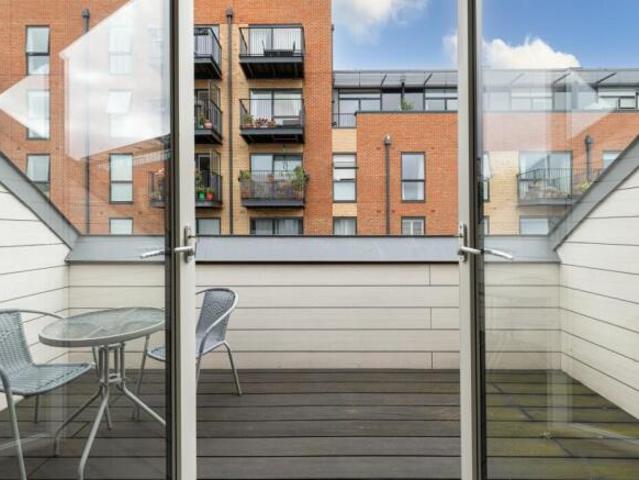 2 bedroom apartment for rent in 374 Coldharbour Lane, Sw9