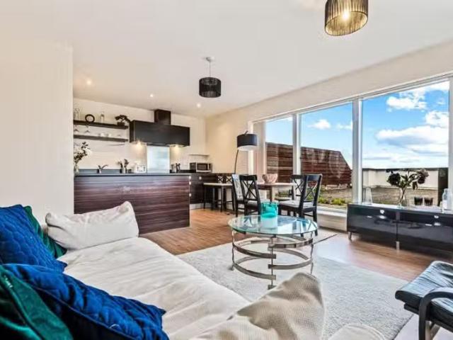 2 bedroom apartment for rent in 30 Ryland Street, Birmingham.