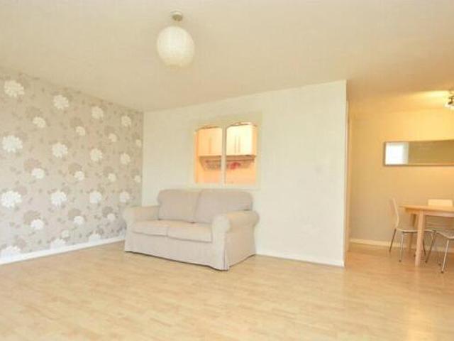 2 Bedroom Apartment For Rent In 31 Vesper Road, Kirkstall