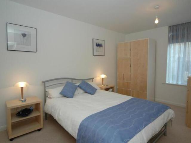 2 bedroom apartment for rent in 3, Kingston Court, City Centre, HU2