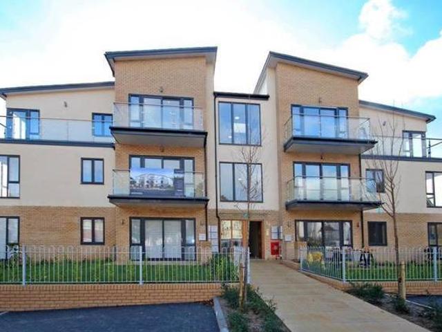 2 bedroom apartment for rent in 3 Montara 19 Church Road Southbourne Bournemouth BH6