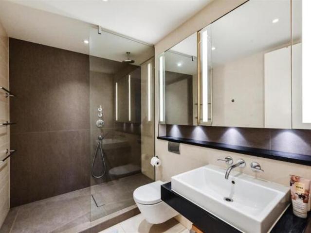 2 bedroom apartment for rent in 3 Merchant Square, London, W2