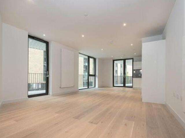 2 Bedroom Apartment For Rent In 3 Starboard Way, London