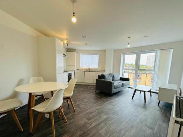 2 Bedroom Apartment For Rent In 47 St Lukes Road, Birmingham