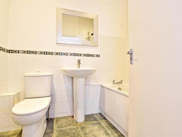 2 bedroom apartment for rent in 57 Robert Street, The Mounts, NN1