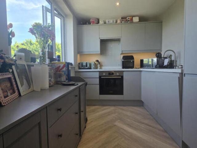 2 bedroom apartment for rent in 51 Bourne Way, Bromley, BR2