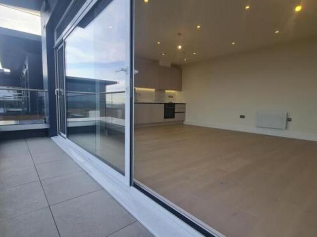 2 bedroom apartment for rent in 67 Brampton Grove, London, NW4