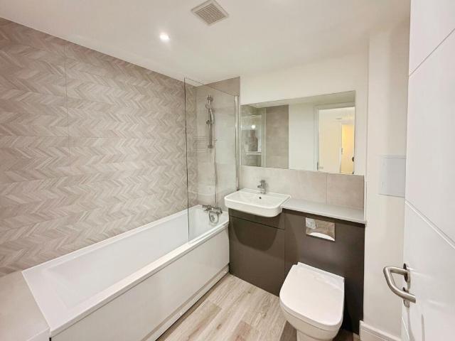2 bedroom apartment for rent in 73 Swain Court, Oundle Road, Peterborough, PE2