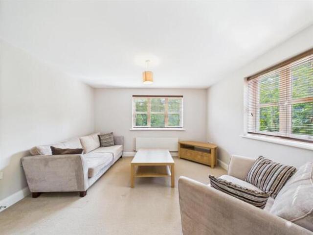 2 bedroom apartment for rent in 88, Middlewood Close Solihull B91 2TY, B91