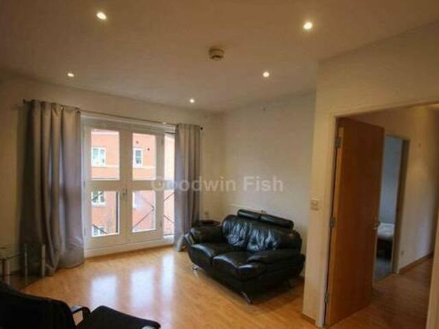 2 bedroom apartment for rent in 8 Wharf Close Piccadilly M1